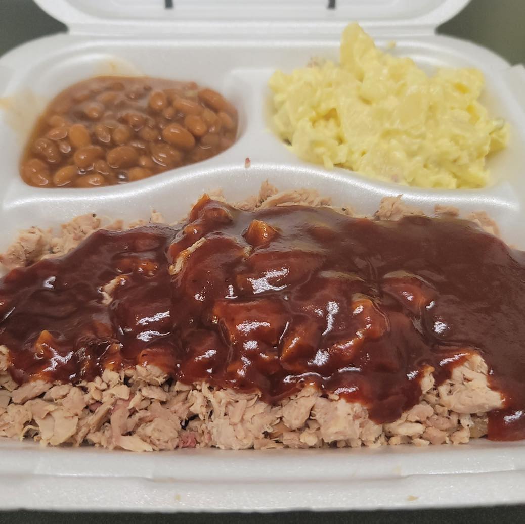 Lulus BBQ – The Home of Smokin Good BBQ in Locust Fork, Alabama